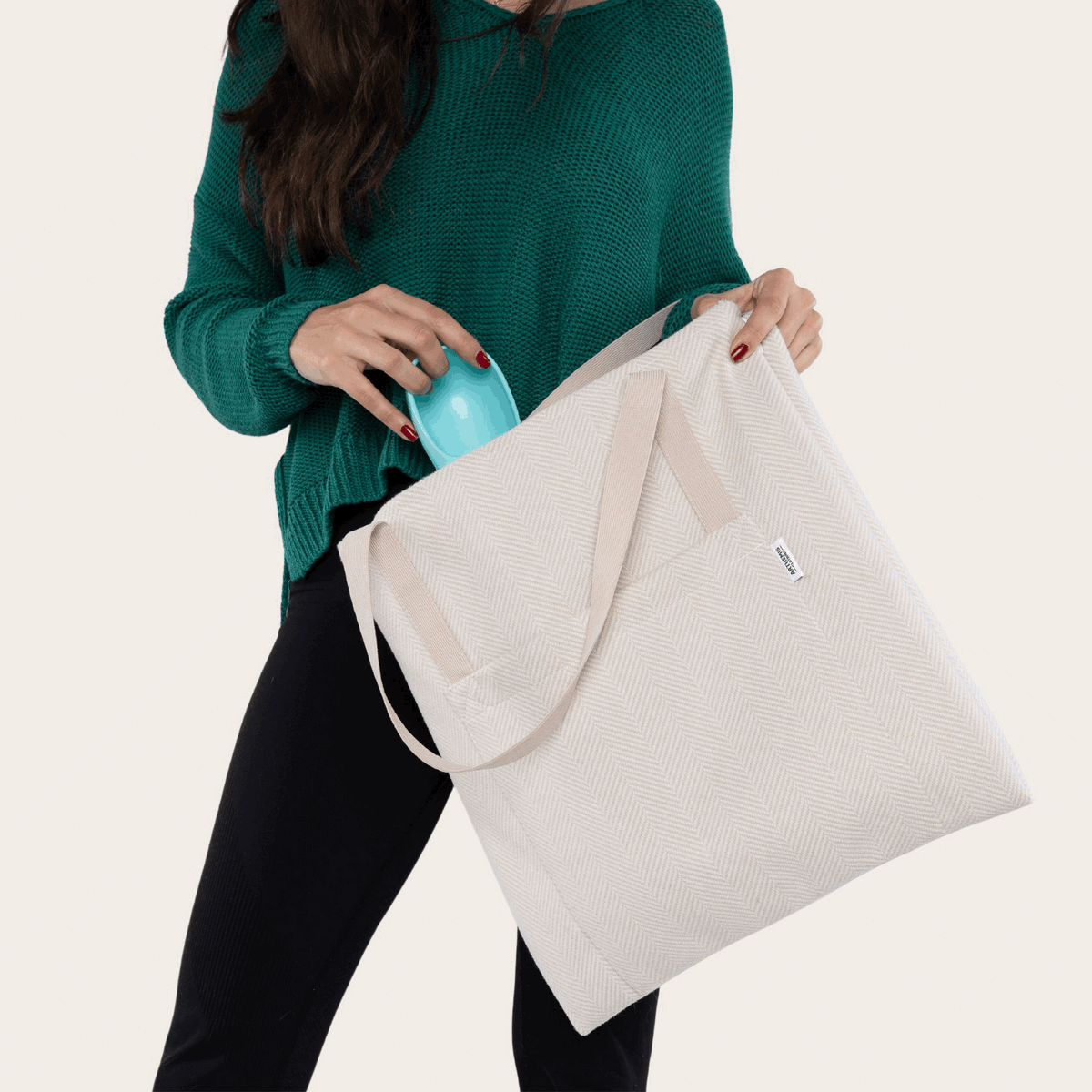 Convertible Tote Bed | 2-In 1 Dog Bed & Tote Bag – arthemisclothing